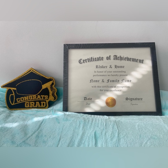 Wall Decor | Nwt Graduation Bundle Graduation Certificate Frame And ...